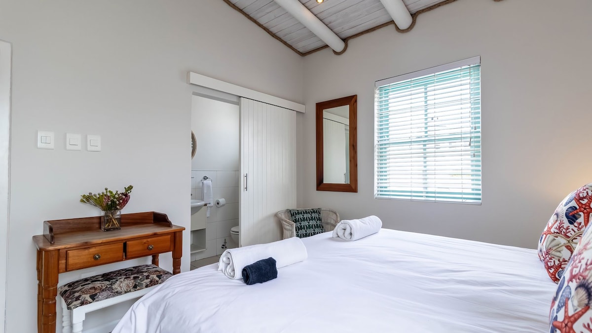 Casa de campo junto al mar a pocos pasos de Paternoster Beach - Casas ...