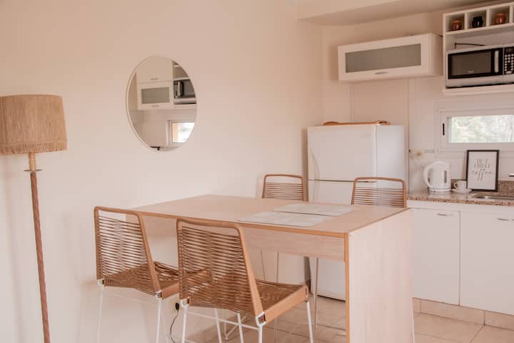 Departamento Nómade, Combina Descanso Y Trabajo. - Tandil