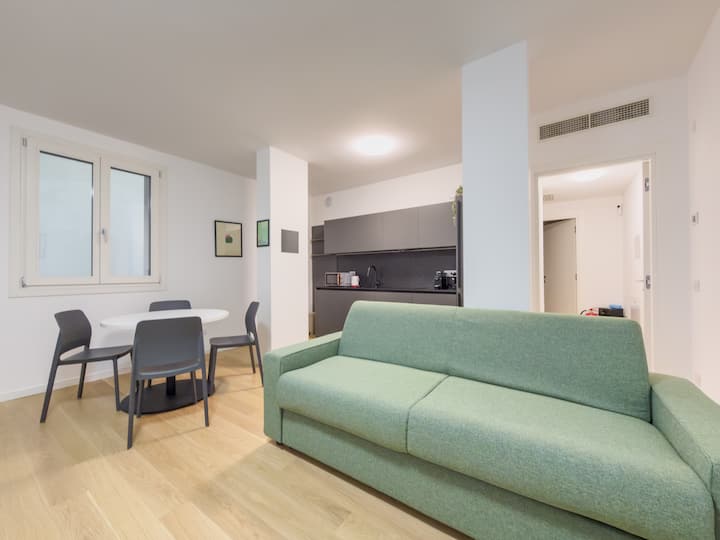 Gallarate Smart Home - [10 Min Train Station] - Gallarate