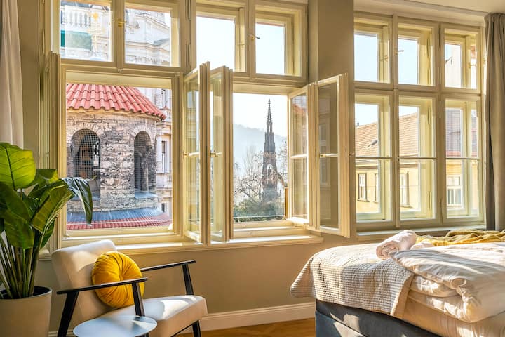 6br Soho Suites Old Town | Ps5 & Billiards | #B305 - Prague