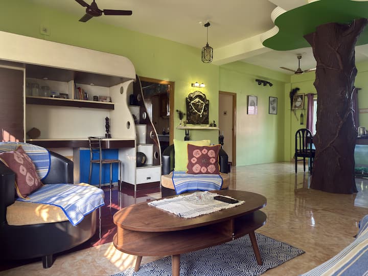 Centrally Located In The City Of Joy. - Calcuta, WB, India