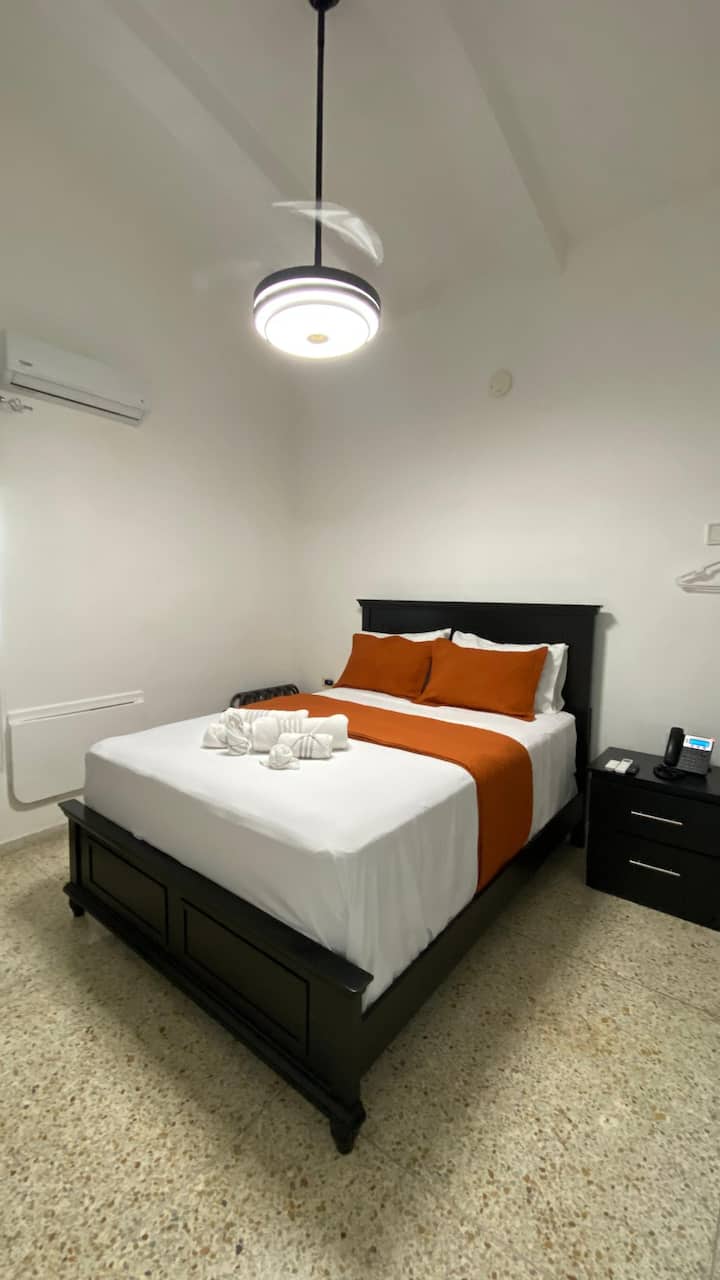 ¡Confortante Habitación En El Centro De La Ciudad! - La Romana