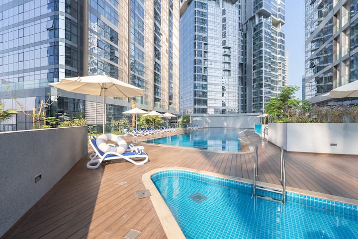 Al Reem 2br | Corporate Apt | Pool & Workspace - Abu Dhabi