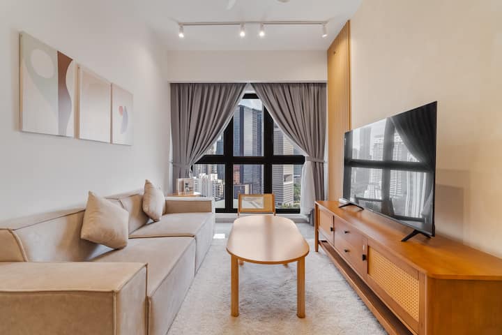 Agile Escape: Noble & Elegant City Getaway - Kuala Lumpur