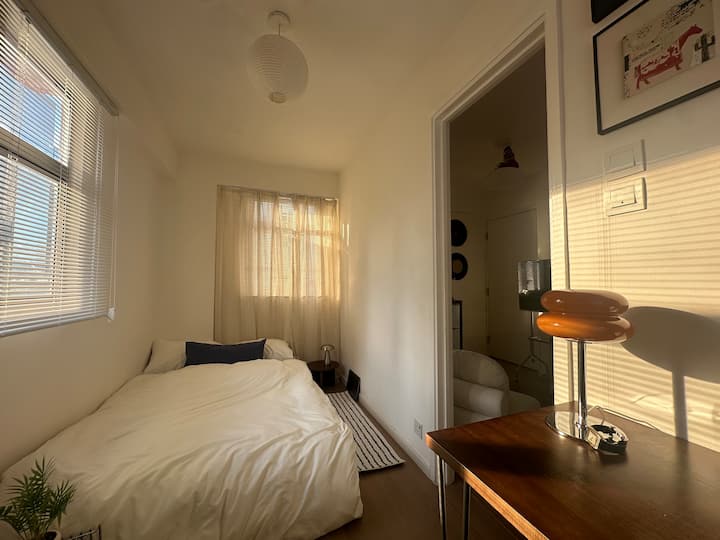 Designer 2025.12 Furnished Home Wanchai Core Area - Wan Chai