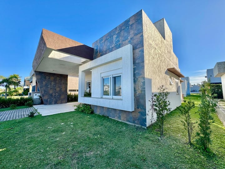 Dubai, 3 Suítes, Condomínio - Capão da Canoa