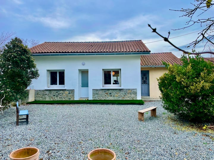 La Villa Eugénie  Face Aux Pyrénées - Montréjeau