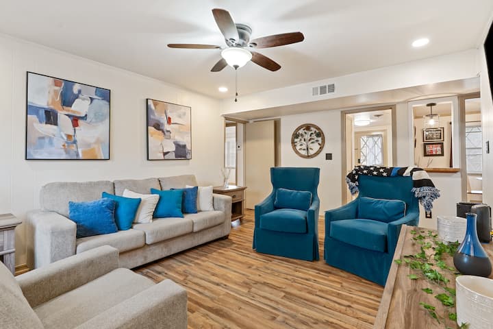 Quiet Retreat | Minutes To Oak Mountain State Park - Leeds, AL