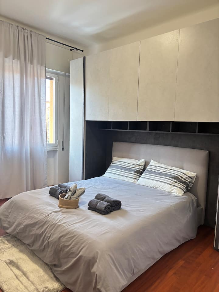 Appartamento Trilocale Con Terrazzo - Bologne