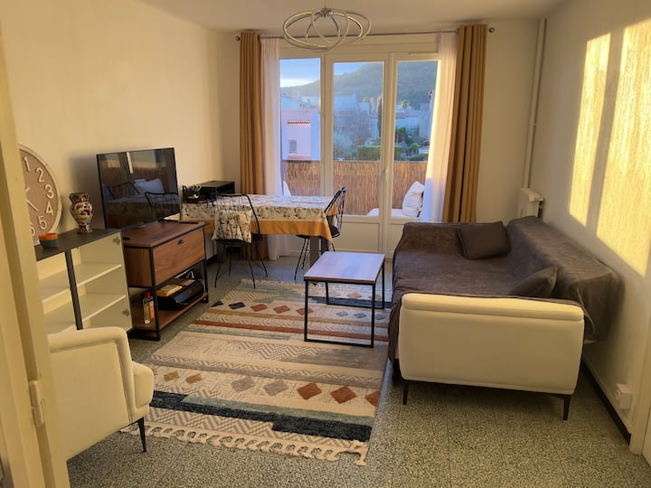 Lit De Qualité, Cuisine Bien éQuipée, Salon Cosy - La Valette-du-Var