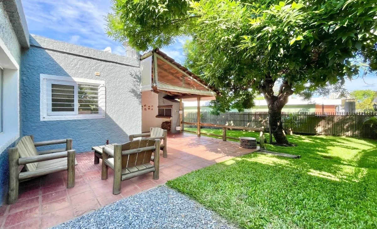 Two blocks from the beach · quiet family area - Houses for Rent in ...