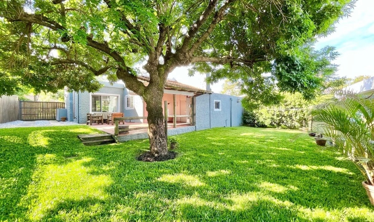 Two blocks from the beach · quiet family area - Houses for Rent in ...