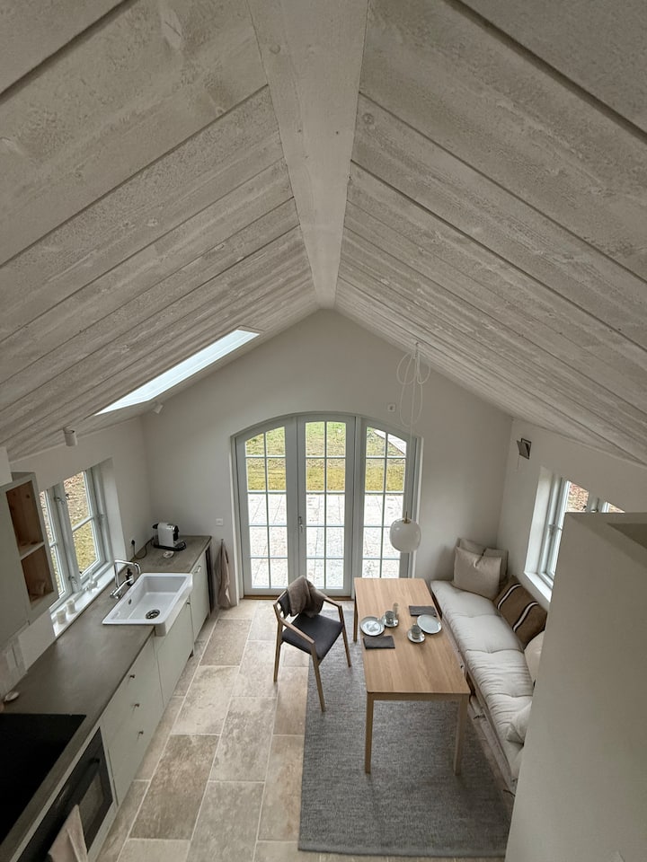 Form, Ljus Och Stillhet På ÖSterlen - Simrishamn