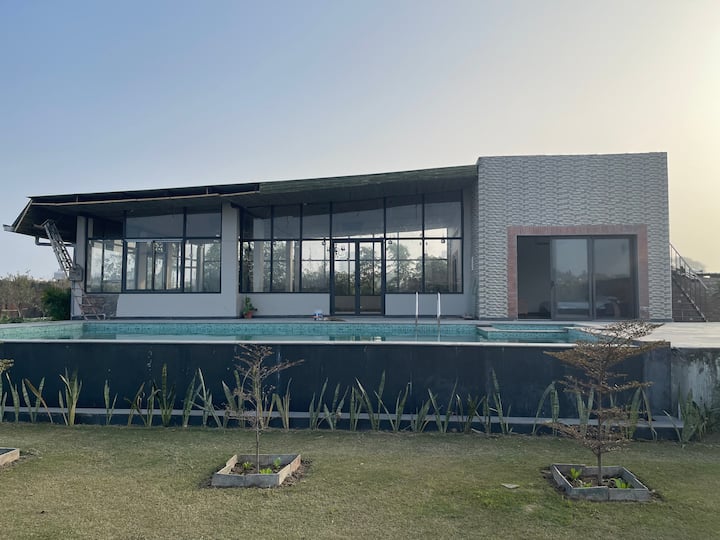 Private Luxury Farmstay | Pool, Party Hall & Lawns - Panipat