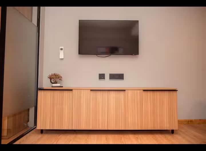 Ss The Studio Stay - Raipur