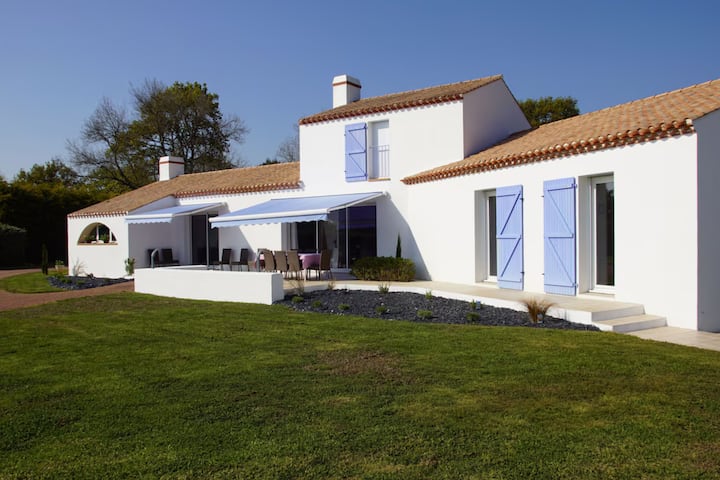 Maison De Vacances Avec Piscine - Vendée