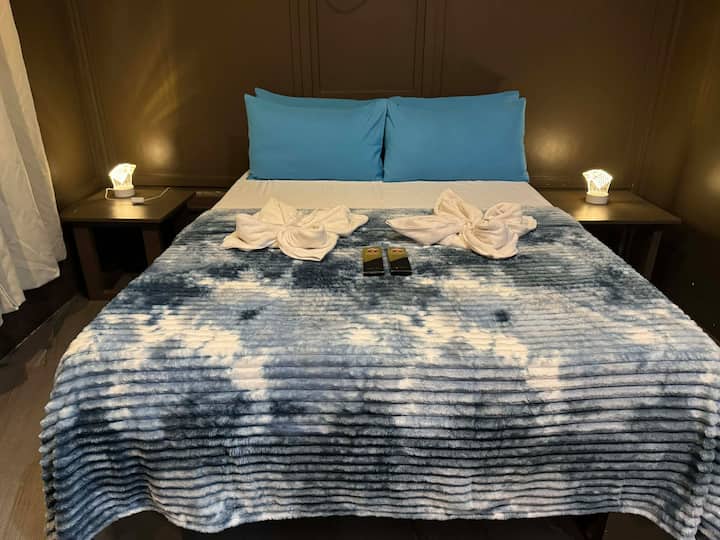 Home In El Nido By Kingslanding Hostels (4 Bdrms) - El Nido