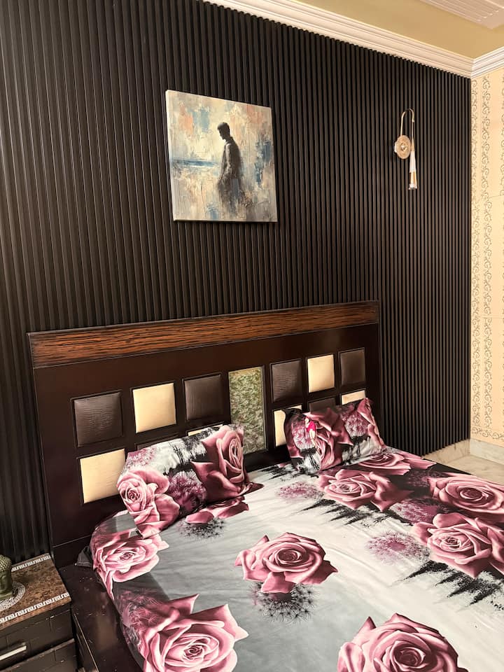 The Suite Escape - Karnal