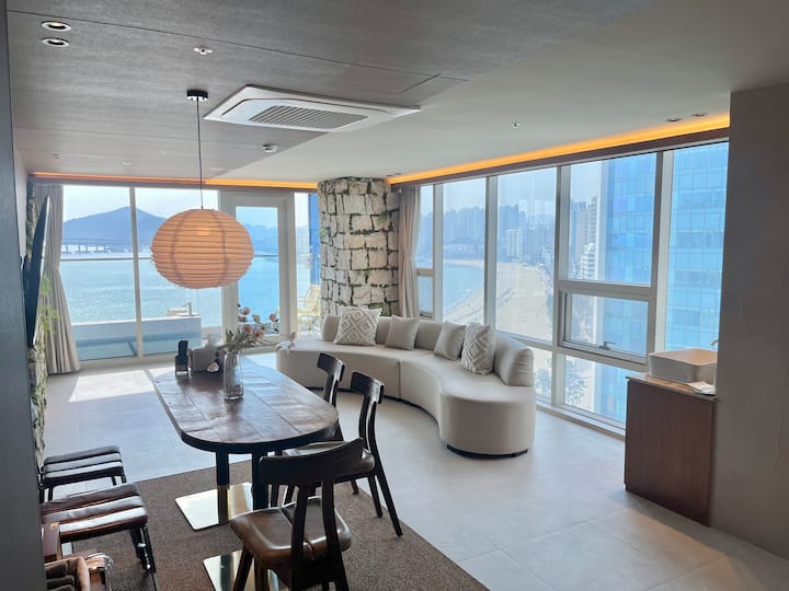 광안리 파노라마 오션뷰·정원 테라스 스테이 / 최대 6인/new - Busan