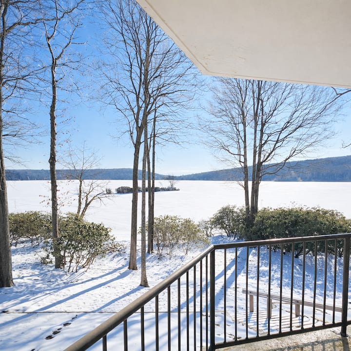 Stillwater Escape – Midlake - Split Rock Resort, Lake Harmony