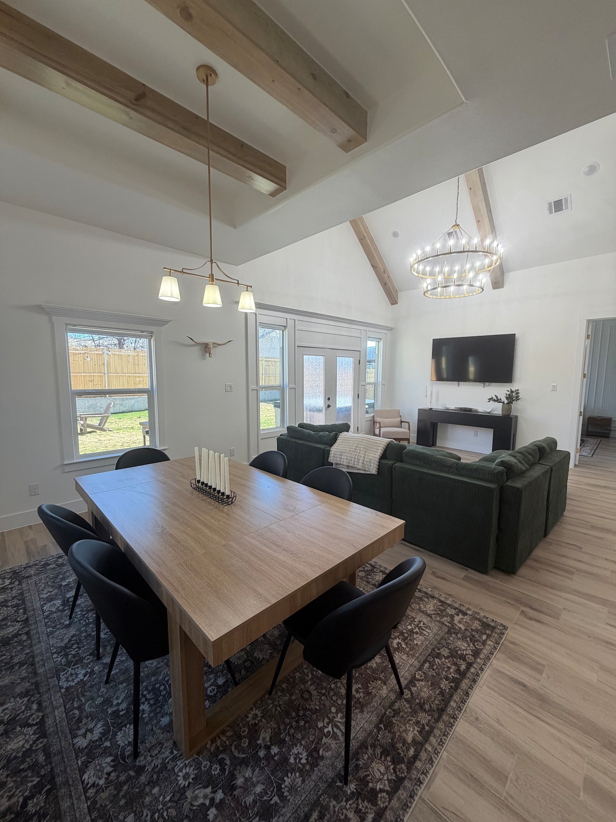 Alojamiento en Fort Worth • Jacuzzi • Mesa de billar • Corrales - Casas ...