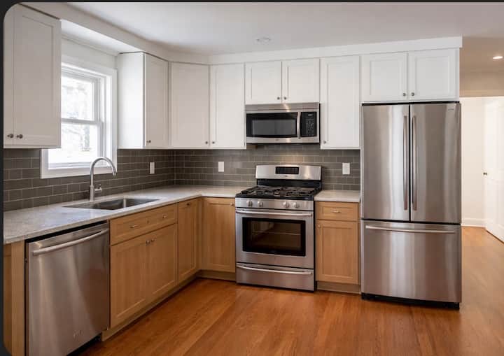 #2 Richards Ave Brand New 1br Apt Half Mile Casv - Oneonta, NY