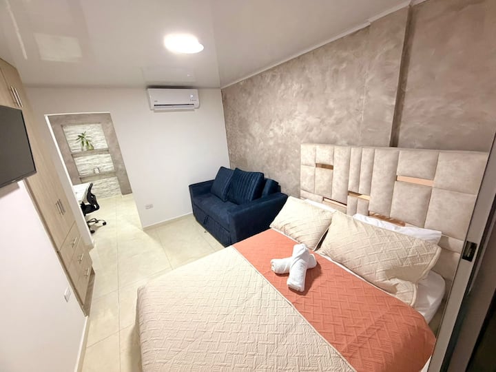 Aptaestudio Nuevo Especial Parejas Prados Del Este - Cúcuta