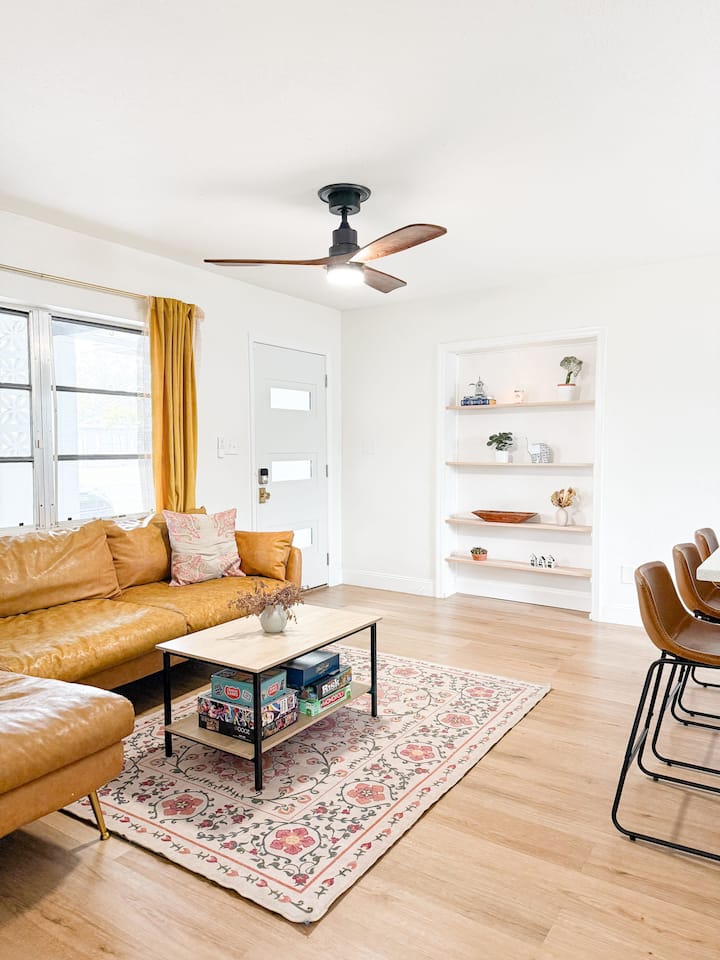 Central St. Pete Home Base - St. Petersburg