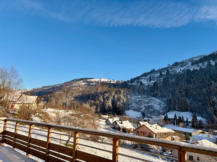 Ferme Rénovée 8p - Spa, Sauna, Cheminée - La Bresse