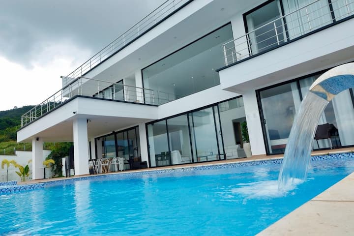 Casa Campo Luxury - Floridablanca