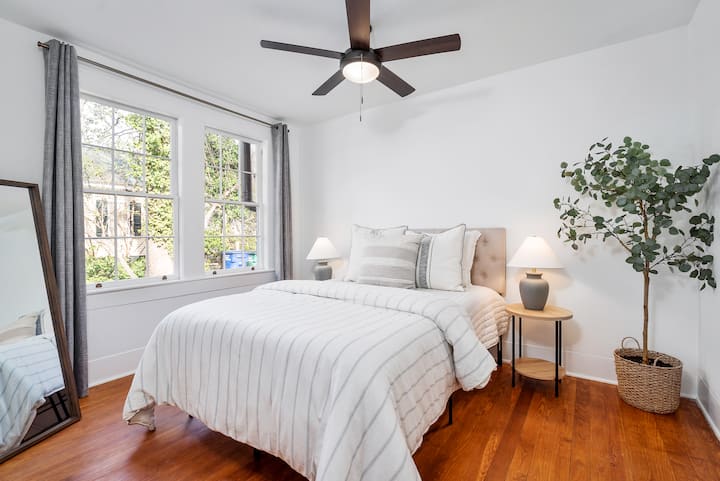 3 Full Apartments | Sleeps 10 | Walk Downtown - 에이켄