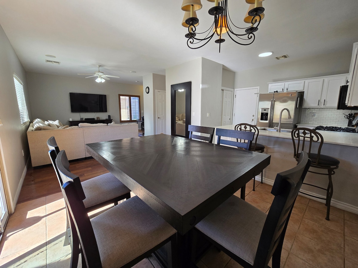 Gem Show Home, 4BR Near Palo Verde & Ajo - Häuser zur Miete in Tucson ...