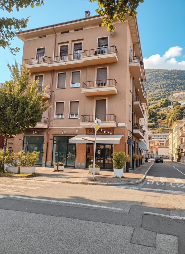 "Casa Valeri" Vacation Rental In Sondrio - Sondrio