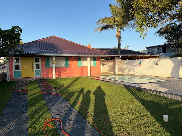 Casa Espaçosa Com Piscina Próxima Ao Mar - Torres
