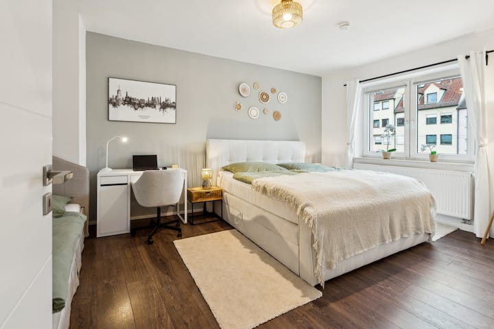 *Neu* "Proud Jakob" Design Apartmenent - Augsburg