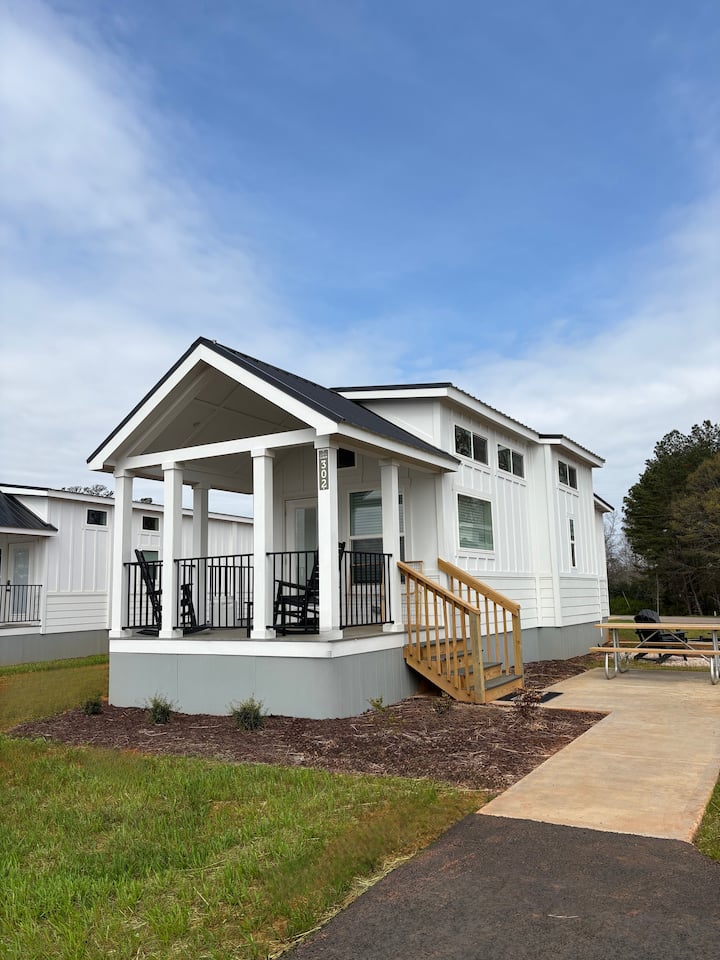 The Tannehill Cabin | Sleeps 6 - Pickens, SC