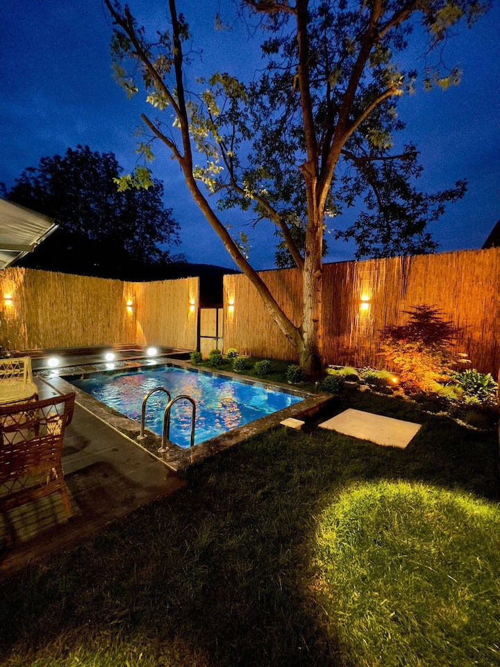 Sapanca Sıcak Havuzlu Bungalov - Sapanca