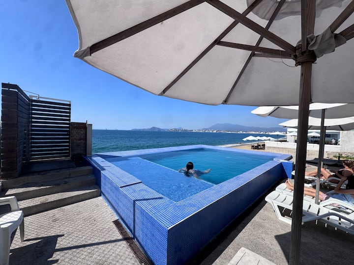 Bello Alojamiento A Pie De Playa Disfrúta El Día - Manzanillo