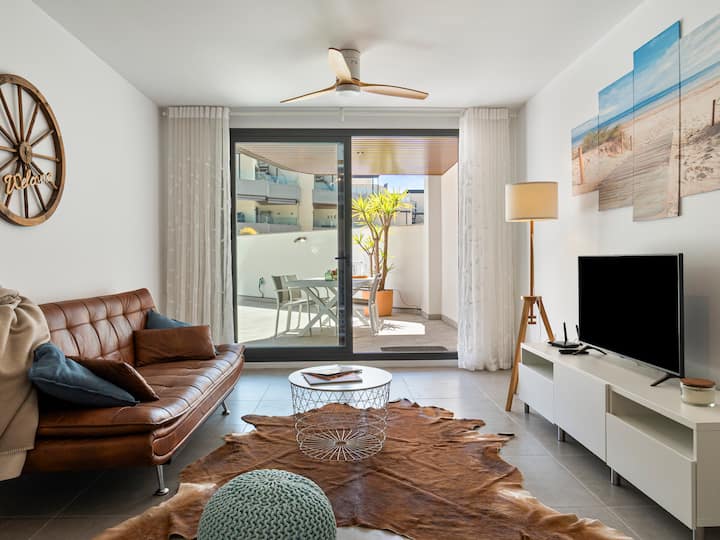 Family Oasis 140 M² Terrace, Pool, Beachside - Torrox