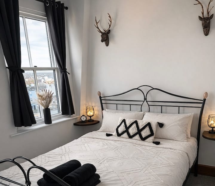 The Imperial Beachfront Penthouse Suite - Birchington-on-Sea