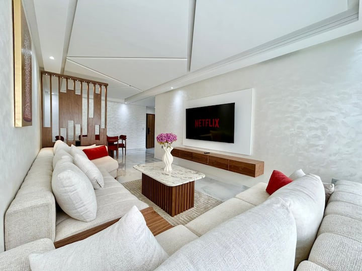 Gorgeous 2bedrooms City Retreat – 10th Floor Views - Tangier