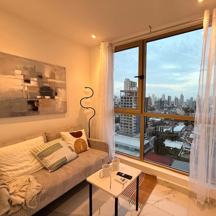 Apto Céntrico Moderno Y Acogedor Con Rooftop Unico - Panama