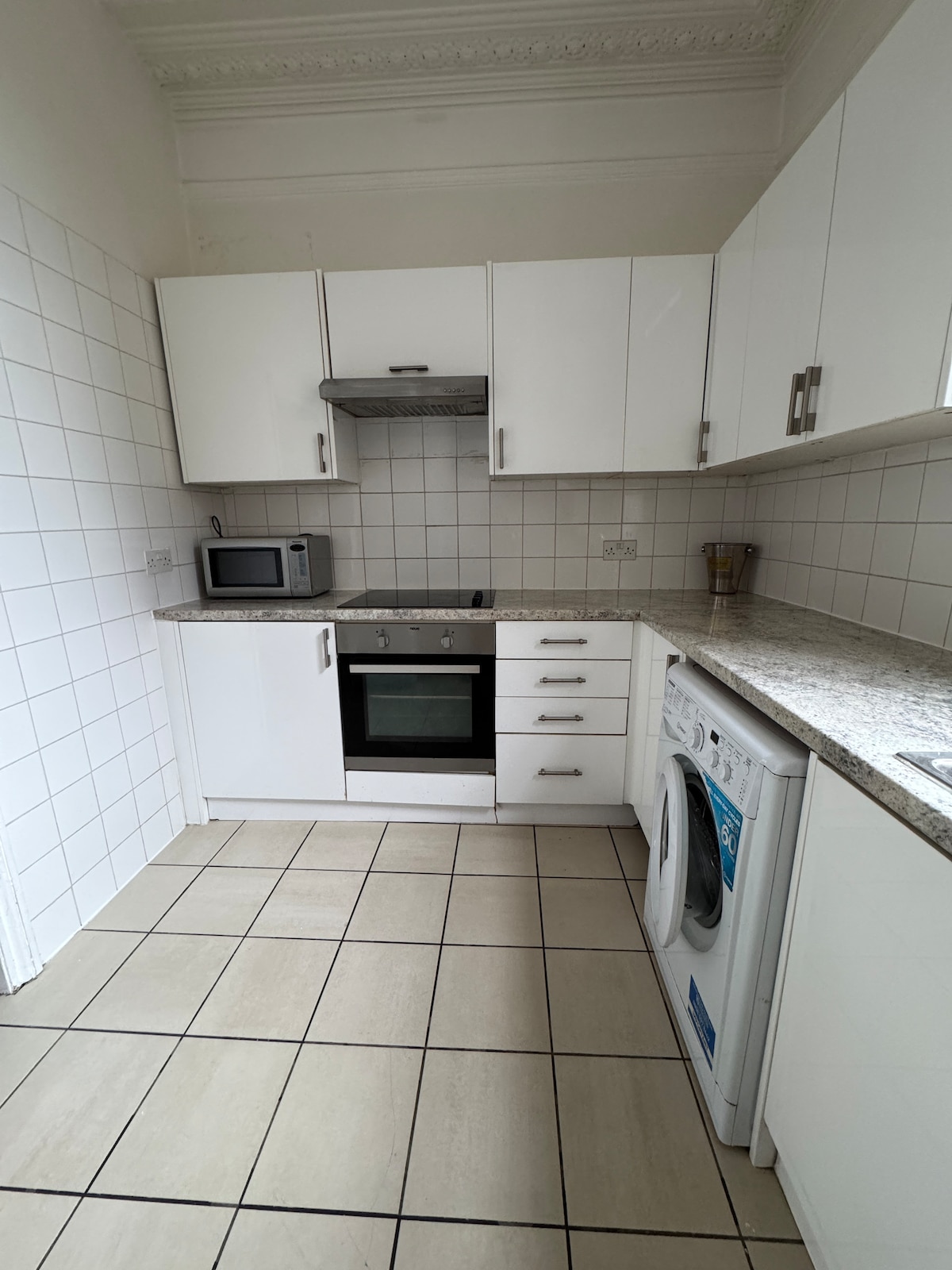 Classic London Style: Period One-Bed in Zone 2 - Apartments for Rent in ...