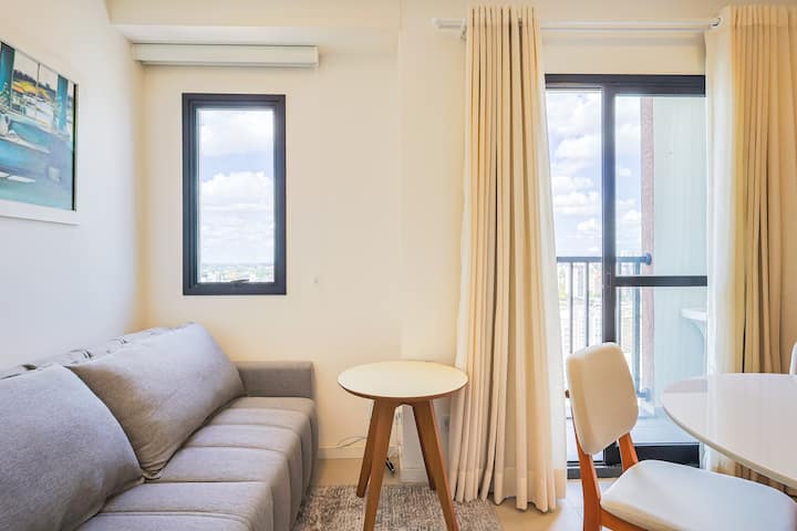 Apto Novo E Elegante Com Estrutura Completa - Curitiba