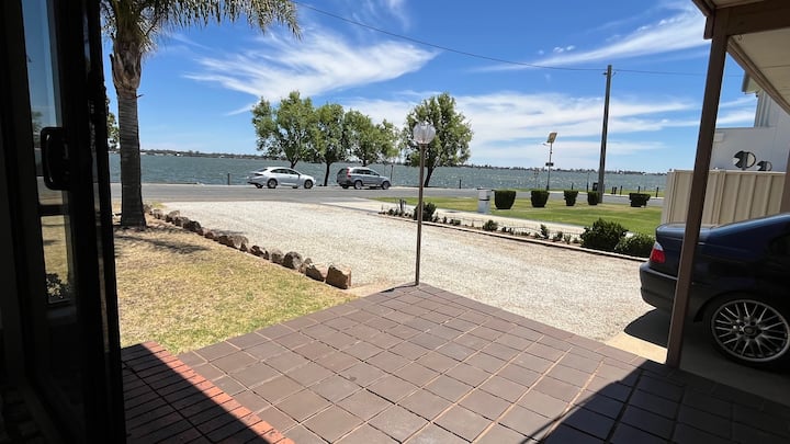 Great Location On The Lake Sleeps 8 - Mulwala