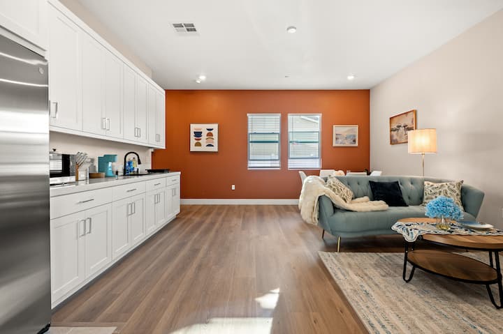 Cozy Private 1br Retreat | Separate Unit - Hacienda Heights, CA