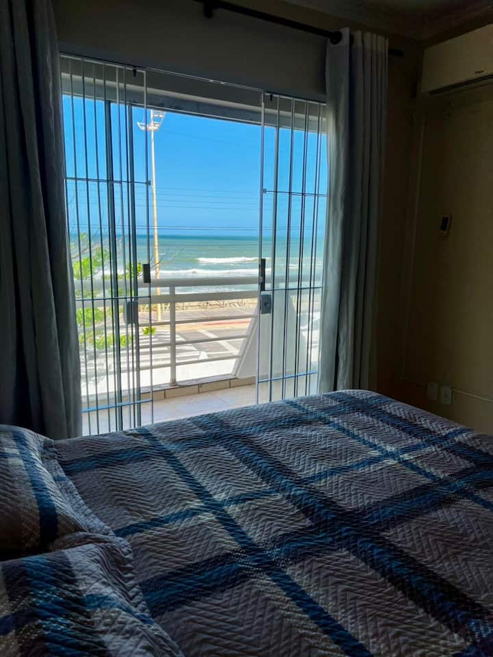 Apto Amplo Frente Mar Com Linda Vista! - Navegantes