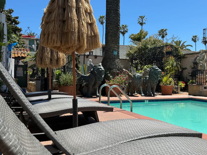 Cozy Beach Loft - Santa Barbara, CA