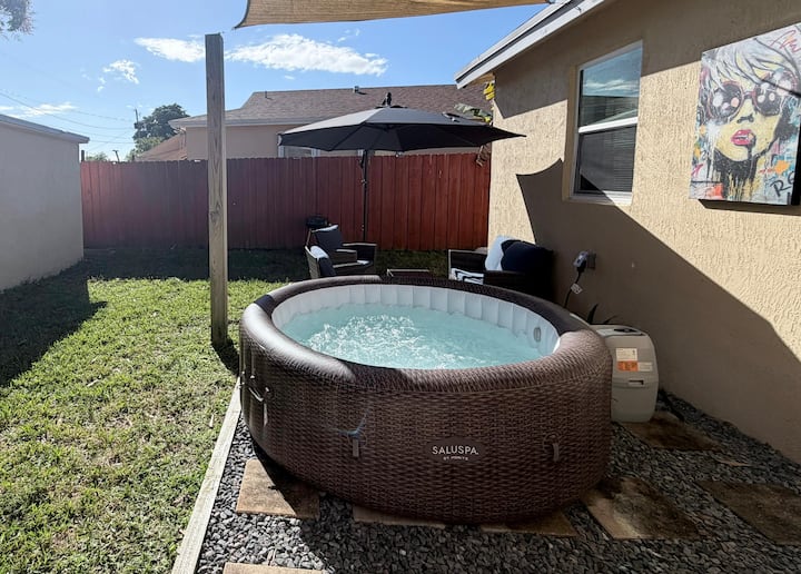 20% Off! Delray Palm Oasis · 3br Near Beach & Dt - Delray Beach, FL