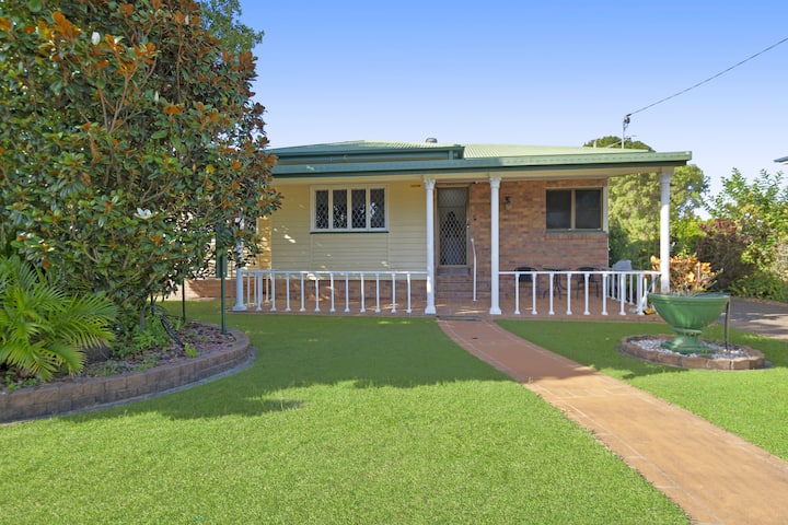 Tarakan Hideaway - Oakwood